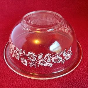 Pyrex | Dining | Pyrex 322 Clear Nesting Mixing Bowl Colonial | Poshmark